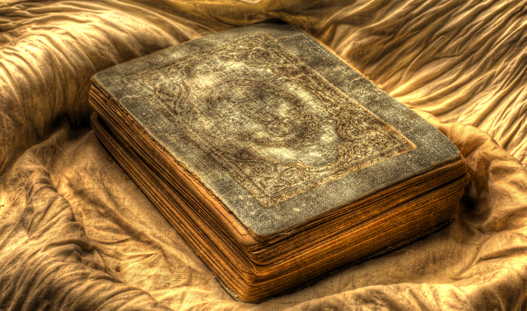 Holy Quran Book